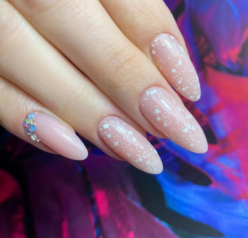 Start - Paulina Pastuszak - szkolenia NailArt i Nail Design